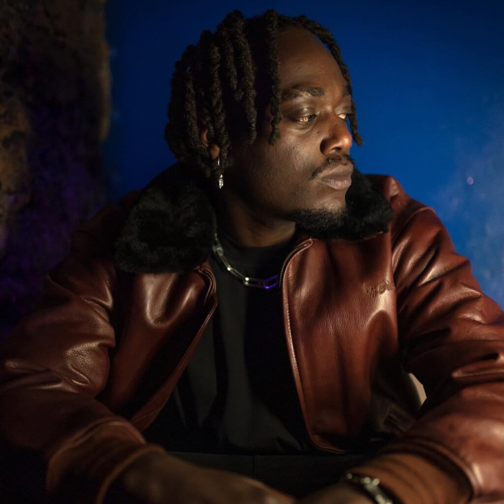 Squidji - STRIPPER | BACKPACKERZ TV